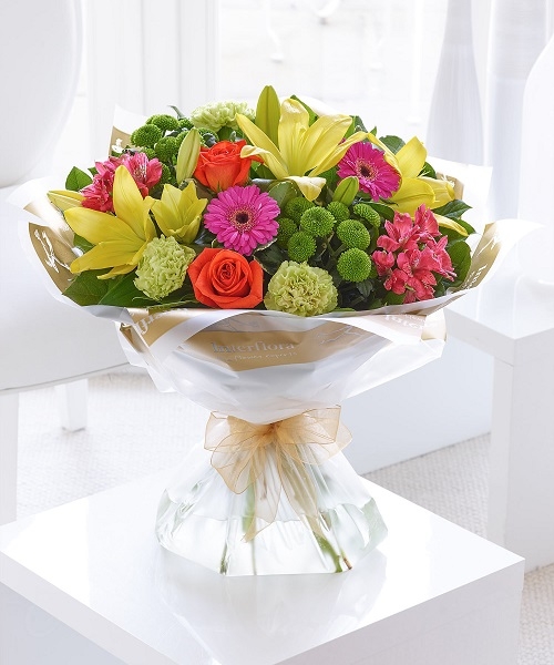 Send Online Flowers to UK England | Best Florist Windsor Berkshire ...